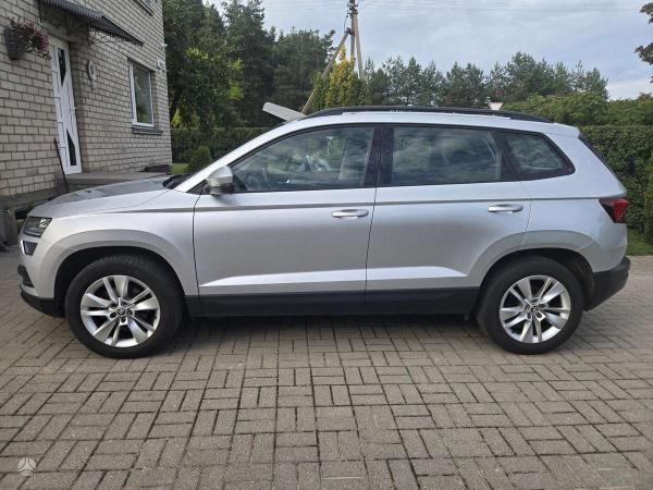 Pelēks Skoda Karoq 2021 Ukmergė, ar dzinēja tilpumu 2.00 L un nobraukumu 212 tūkst. km par 8950 €, foto 7 vietnē AUTOMOTO.COM.LV