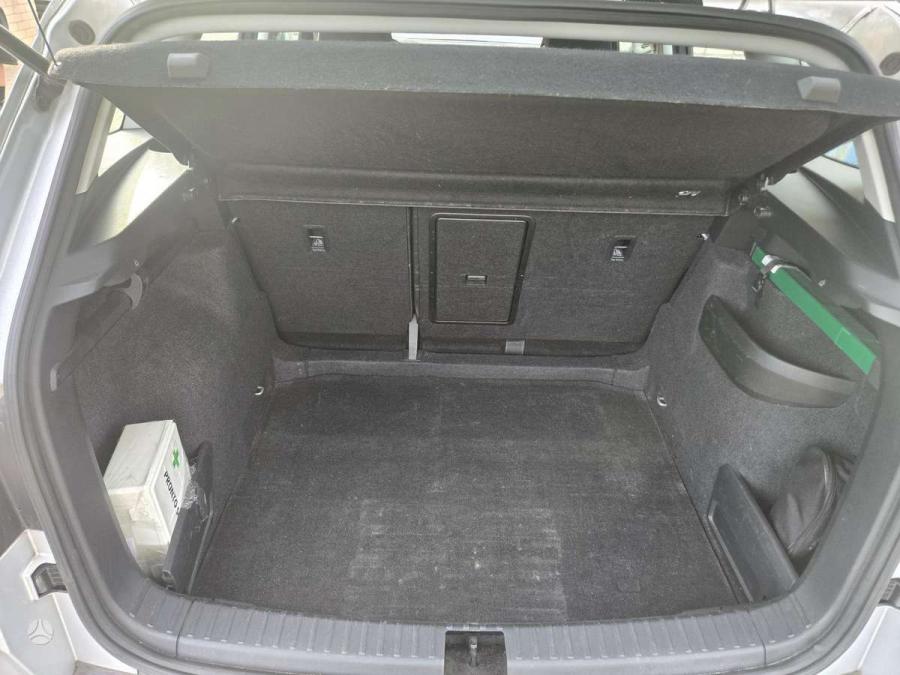 Pelēks Skoda Karoq 2021 Ukmergė, ar dzinēja tilpumu 2.00 L un nobraukumu 212 tūkst. km par 8950 €, foto 12 vietnē AUTOMOTO.COM.LV