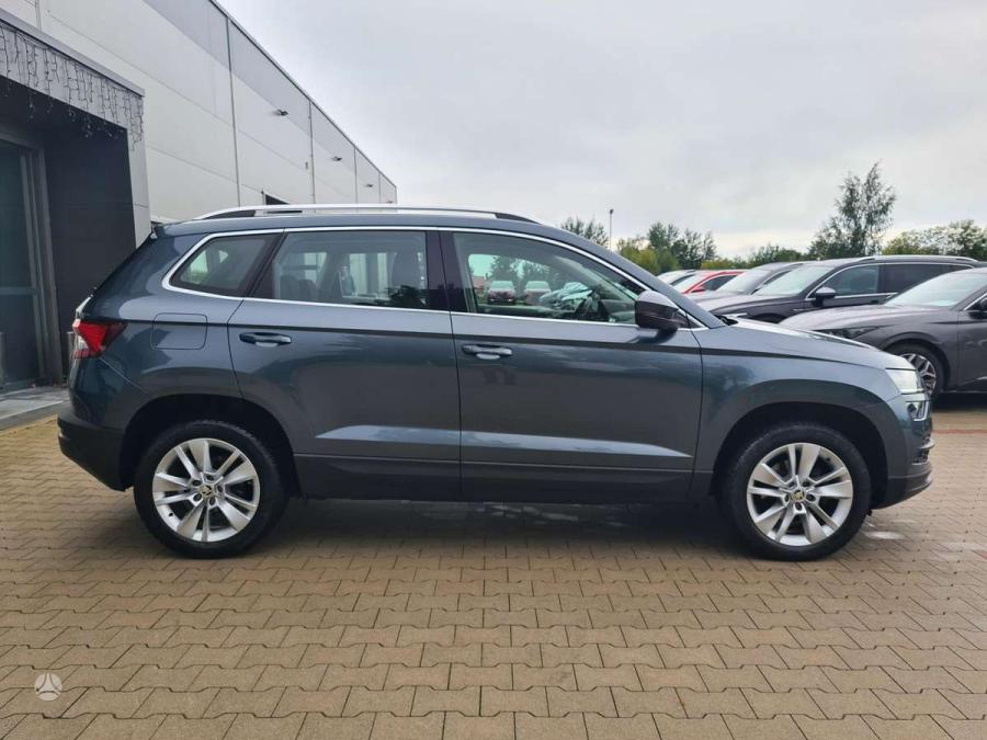 Pelēks Skoda Karoq 2021 Šauļi, ar dzinēja tilpumu 1.50 L un nobraukumu 180 tūkst. km par 16900 €, foto 5 vietnē AUTOMOTO.COM.LV