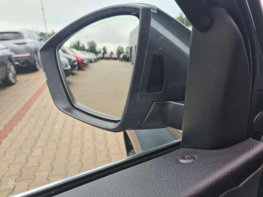 Pelēks Skoda Karoq 2021 Šauļi, ar dzinēja tilpumu 1.50 L un nobraukumu 180 tūkst. km par 16900 €, foto 12 vietnē AUTOMOTO.COM.LV