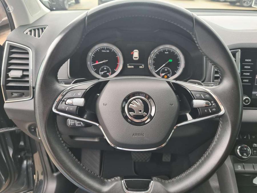 Pelēks Skoda Karoq 2021 Šauļi, ar dzinēja tilpumu 1.50 L un nobraukumu 180 tūkst. km par 16900 €, foto 15 vietnē AUTOMOTO.COM.LV