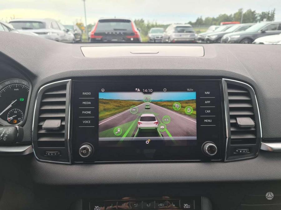 Pelēks Skoda Karoq 2021 Šauļi, ar dzinēja tilpumu 1.50 L un nobraukumu 180 tūkst. km par 16900 €, foto 24 vietnē AUTOMOTO.COM.LV