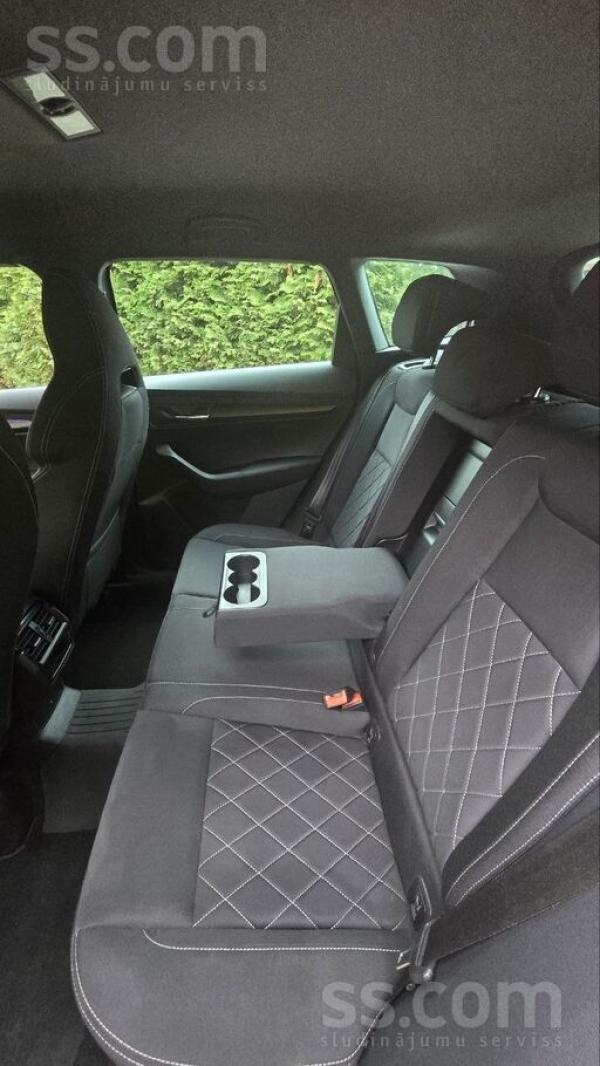 Skoda Karoq 2021 Rīga vietnē Pelēks Skoda Karoq 2021 Rīga, ar dzinēja tilpumu 2.00 L un nobraukumu 64 tūkst. km par 21000 €, foto 10 vietnē AUTOMOTO.COM.LV