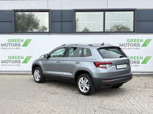 Grey Skoda Karoq 2021 in Riga, with an engine capacity of 1.50 L and mileage of 95 thousand km for 18500 €, photo 4 on AUTOMOTO.COM.LV