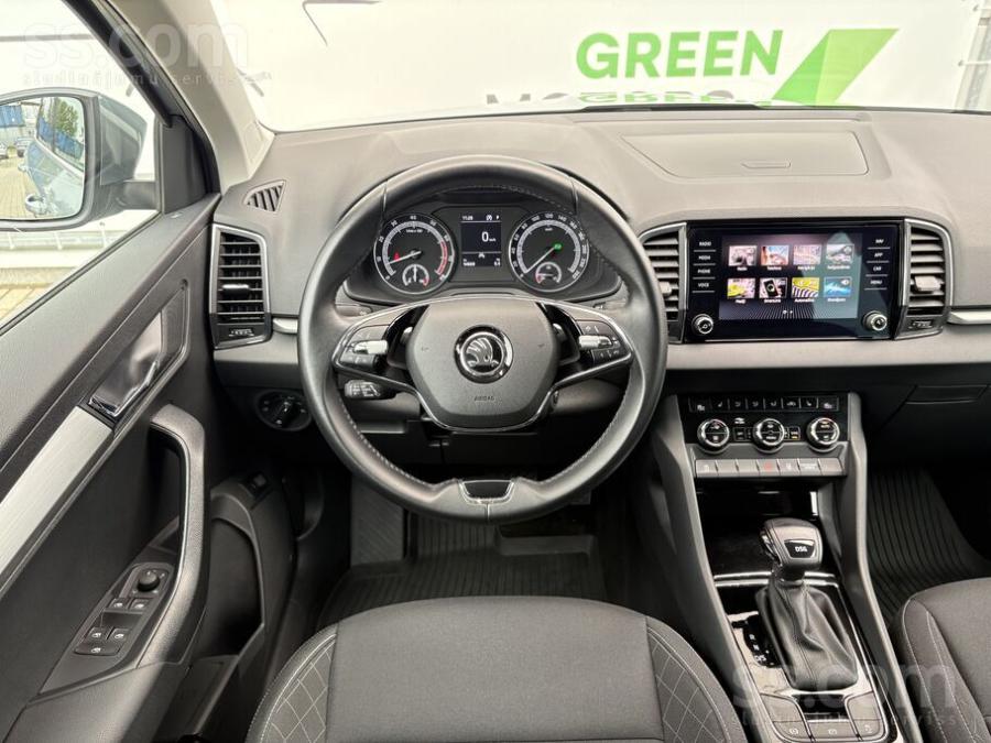 Grey Skoda Karoq 2021 in Riga, with an engine capacity of 1.50 L and mileage of 95 thousand km for 18500 €, photo 11 on AUTOMOTO.COM.LV