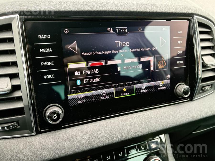 Grey Skoda Karoq 2021 in Riga, with an engine capacity of 1.50 L and mileage of 95 thousand km for 18500 €, photo 27 on AUTOMOTO.COM.LV