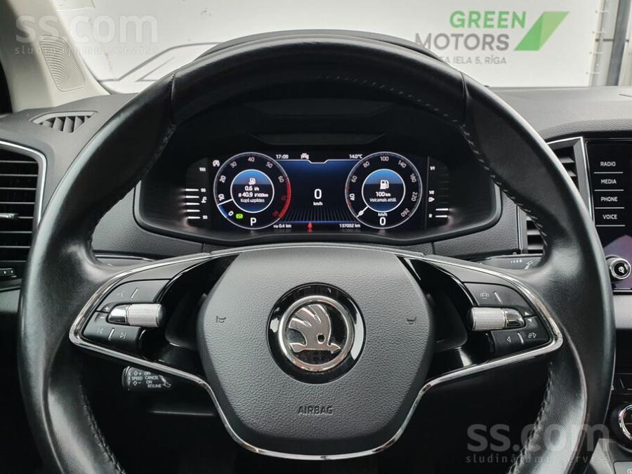 Grey Skoda Karoq 2021 in Riga, with an engine capacity of 1.50 L and mileage of 137 thousand km for 18900 €, photo 14 on AUTOMOTO.COM.LV