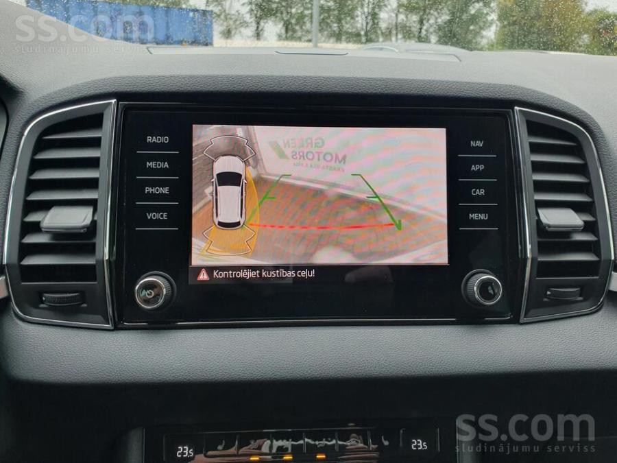 Grey Skoda Karoq 2021 in Riga, with an engine capacity of 1.50 L and mileage of 137 thousand km for 18900 €, photo 25 on AUTOMOTO.COM.LV
