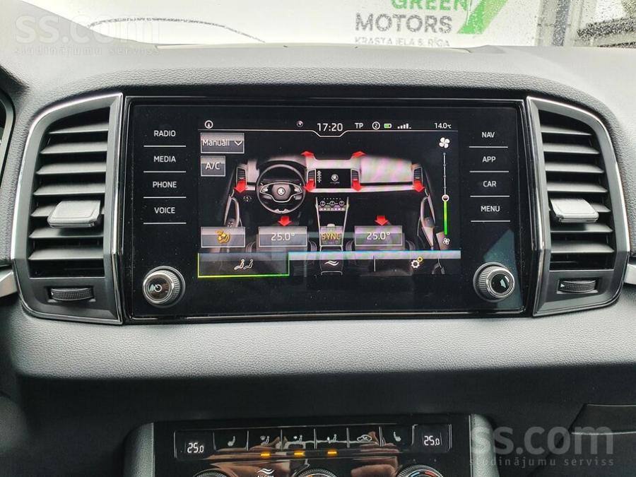 Grey Skoda Karoq 2021 in Riga, with an engine capacity of 1.50 L and mileage of 137 thousand km for 18900 €, photo 26 on AUTOMOTO.COM.LV