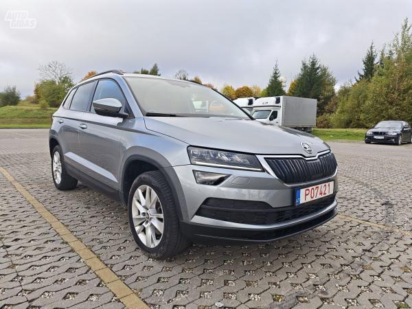 Skoda Karoq 2021 Viļņa vietnē Pelēks Skoda Karoq 2021 Viļņa, ar dzinēja tilpumu 2.00 L un nobraukumu 51 tūkst. km par 17150 €, foto 1 vietnē AUTOMOTO.COM.LV