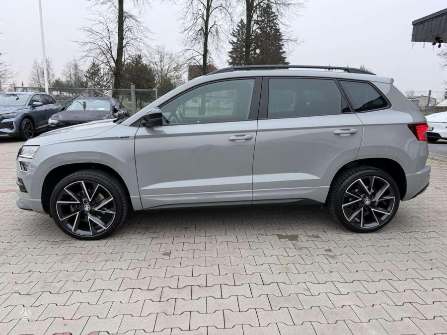 Grey Skoda Karoq 2022 in Siauliai, with an engine capacity of 1.50 L and mileage of 166 thousand km for 21768 €, photo 8 on AUTOMOTO.COM.LV