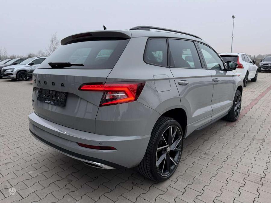 Grey Skoda Karoq 2022 in Siauliai, with an engine capacity of 1.50 L and mileage of 166 thousand km for 21768 €, photo 11 on AUTOMOTO.COM.LV
