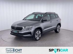 Pelēks Skoda Karoq 2022 Kauņa, ar dzinēja tilpumu 2.00 L un nobraukumu 50 tūkst. km par 28549 €, foto  vietnē AUTOMOTO.COM.LV