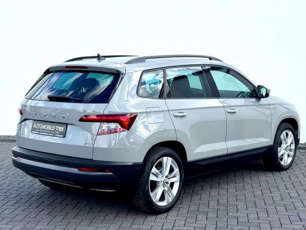 Pelēks Skoda Karoq 2022 Kauņa, ar dzinēja tilpumu 2.00 L un nobraukumu 95 tūkst. km par 29019 €, foto 5 vietnē AUTOMOTO.COM.LV