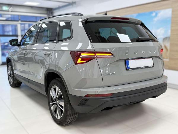 Pelēks Skoda Karoq 2022 Kauņa, ar dzinēja tilpumu 1.97 L un nobraukumu 166 tūkst. km par 18200 €, foto 5 vietnē AUTOMOTO.COM.LV