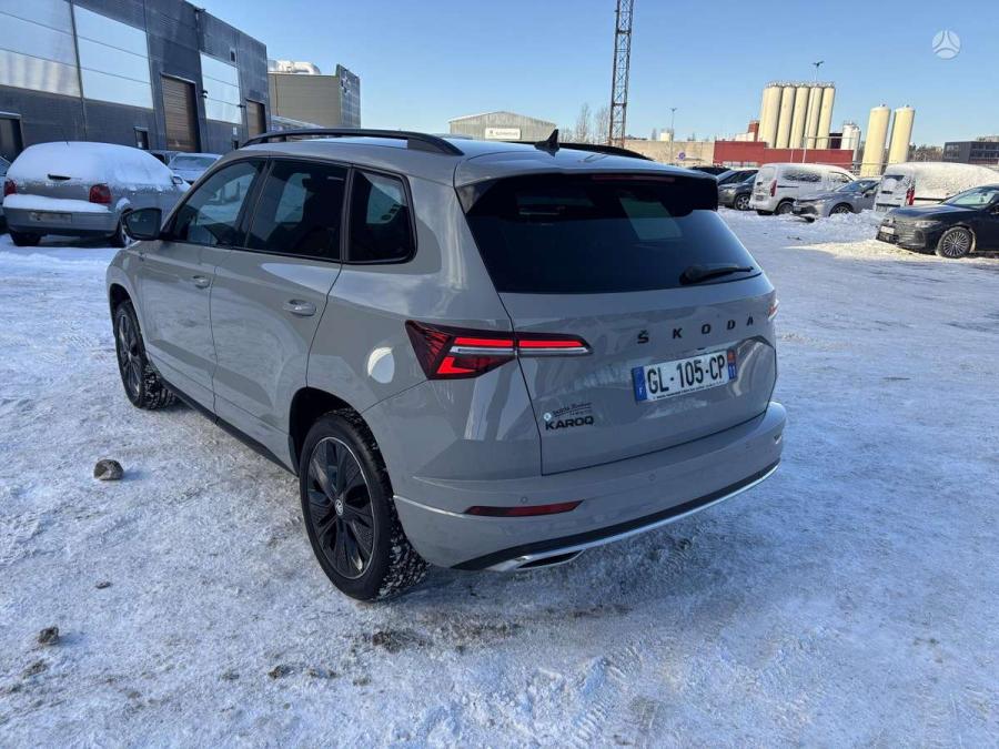 Pelēks Skoda Karoq 2022 Kauņa, ar dzinēja tilpumu 1.97 L un nobraukumu 183 tūkst. km par 21500 €, foto 5 vietnē AUTOMOTO.COM.LV