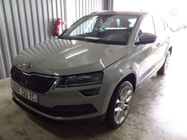Grey Skoda Karoq 2022 in Vilnius, with an engine capacity of 1.50 L and mileage of 112 thousand km for 22990 €, photo 2 on AUTOMOTO.COM.LV