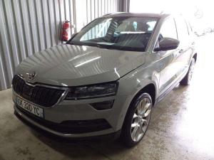 Pelēks Skoda Karoq 2022 Viļņa, ar dzinēja tilpumu 1.50 L un nobraukumu 112 tūkst. km par 22990 €, foto 2 vietnē AUTOMOTO.COM.LV
