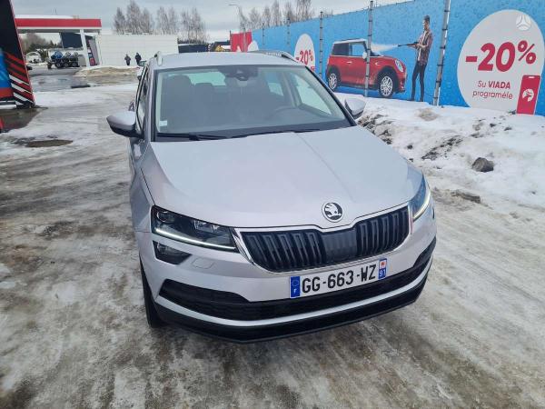 Pelēks Skoda Karoq 2022 Tauragė, ar dzinēja tilpumu 1.50 L un nobraukumu 212 tūkst. km par 14350 €, foto 4 vietnē AUTOMOTO.COM.LV