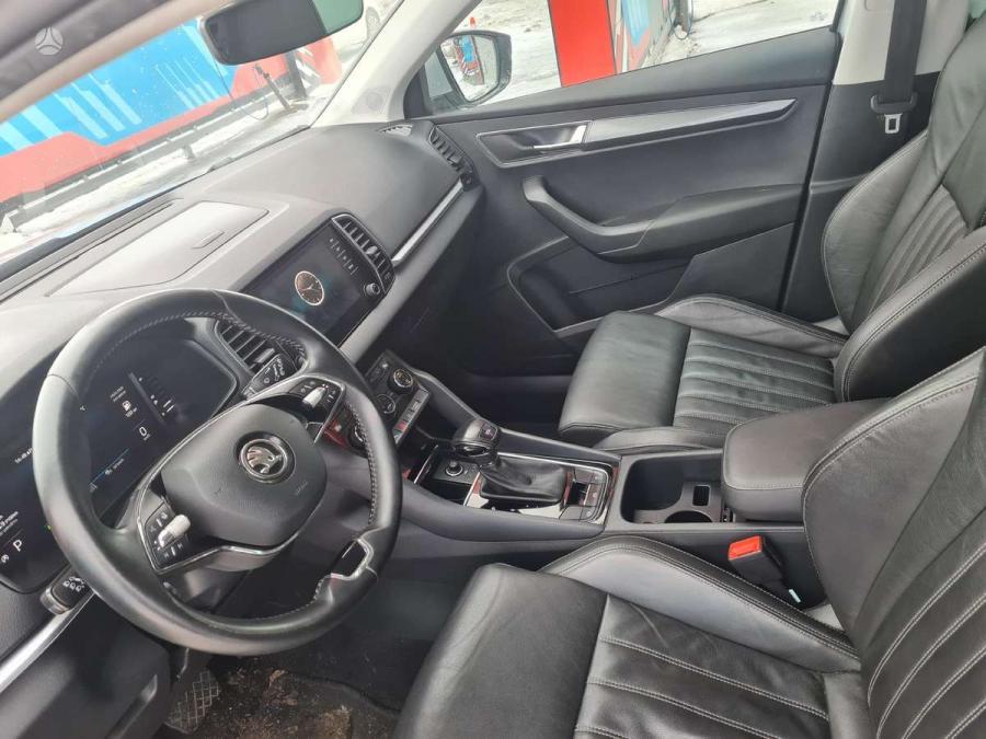 Pelēks Skoda Karoq 2022 Tauragė, ar dzinēja tilpumu 1.50 L un nobraukumu 212 tūkst. km par 14350 €, foto 13 vietnē AUTOMOTO.COM.LV