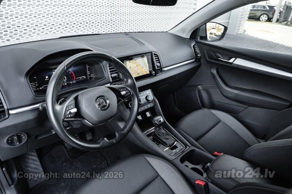 Grey Skoda Karoq 2022 in Riga, with an engine capacity of 1.50 L and mileage of 142 thousand km for 23724 €, photo 10 on AUTOMOTO.COM.LV