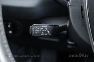 Grey Skoda Karoq 2022 in Riga, with an engine capacity of 1.50 L and mileage of 142 thousand km for 23724 €, photo 13 on AUTOMOTO.COM.LV