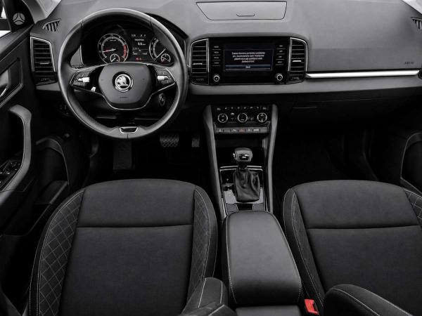 Grey Skoda Karoq 2022 in Vilnius, with an engine capacity of 1.50 L and mileage of 72 thousand km for 20750 €, photo 4 on AUTOMOTO.COM.LV