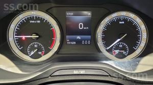 Pelēks Skoda Karoq 2022 Rīga, ar dzinēja tilpumu 1.50 L un nobraukumu 192 tūkst. km par 18690 €, foto 12 vietnē AUTOMOTO.COM.LV