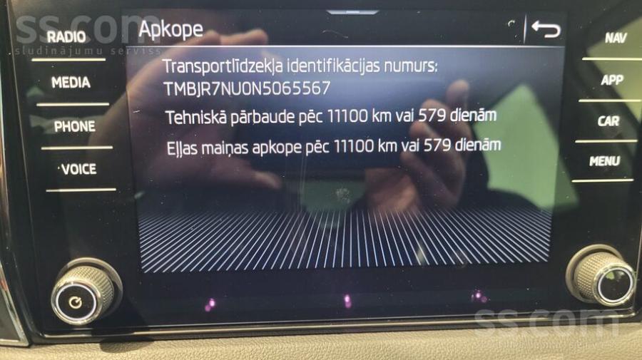 Pelēks Skoda Karoq 2022 Rīga, ar dzinēja tilpumu 1.50 L un nobraukumu 192 tūkst. km par 18690 €, foto 15 vietnē AUTOMOTO.COM.LV