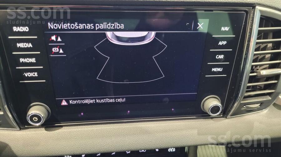 Pelēks Skoda Karoq 2022 Rīga, ar dzinēja tilpumu 1.50 L un nobraukumu 192 tūkst. km par 18690 €, foto 16 vietnē AUTOMOTO.COM.LV