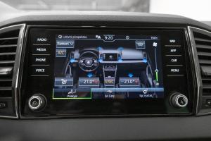 Grey Skoda Karoq 2022 in Vilnius, with an engine capacity of 2.00 L and mileage of 145 thousand km for 22900 €, photo 19 on AUTOMOTO.COM.LV