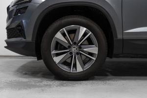 Grey Skoda Karoq 2022 in Vilnius, with an engine capacity of 2.00 L and mileage of 145 thousand km for 22900 €, photo 26 on AUTOMOTO.COM.LV