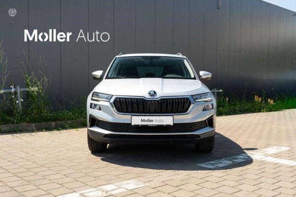 Grey Skoda Karoq 2022 in Vilnius, with an engine capacity of 2.00 L and mileage of 115 thousand km for 21850 €, photo 2 on AUTOMOTO.COM.LV