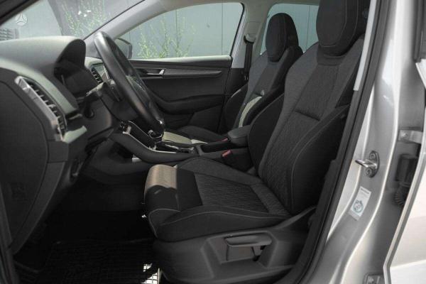 Grey Skoda Karoq 2022 in Vilnius, with an engine capacity of 2.00 L and mileage of 115 thousand km for 21850 €, photo 8 on AUTOMOTO.COM.LV