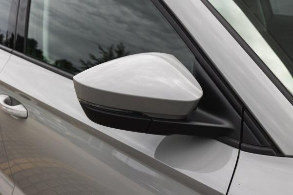 Pelēks Skoda Karoq 2022 Ventspils, ar dzinēja tilpumu 2.00 L un nobraukumu 140 tūkst. km par 22350 €, foto 10 vietnē AUTOMOTO.COM.LV