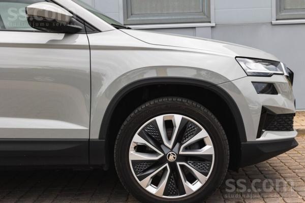 Pelēks Skoda Karoq 2022 Ventspils, ar dzinēja tilpumu 2.00 L un nobraukumu 140 tūkst. km par 22350 €, foto 9 vietnē AUTOMOTO.COM.LV