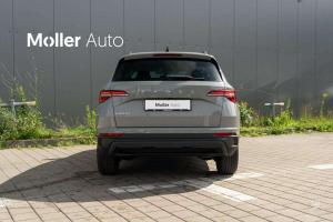 Grey Skoda Karoq 2022 in Vilnius, with an engine capacity of 2.00 L and mileage of 125 thousand km for 21300 €, photo 6 on AUTOMOTO.COM.LV