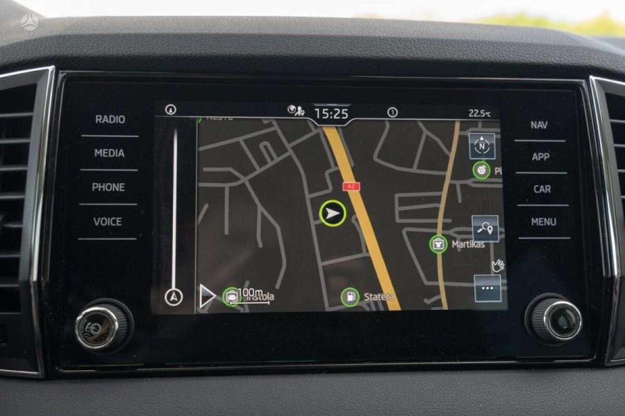 Grey Skoda Karoq 2022 in Vilnius, with an engine capacity of 2.00 L and mileage of 125 thousand km for 21300 €, photo 17 on AUTOMOTO.COM.LV