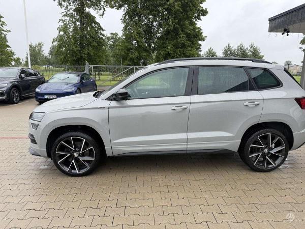 Pelēks Skoda Karoq 2022 Šauļi, ar dzinēja tilpumu 1.50 L un nobraukumu 171 tūkst. km par 19990 €, foto 6 vietnē AUTOMOTO.COM.LV