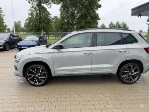 Pelēks Skoda Karoq 2022 Šauļi, ar dzinēja tilpumu 1.50 L un nobraukumu 171 tūkst. km par 19990 €, foto 7 vietnē AUTOMOTO.COM.LV