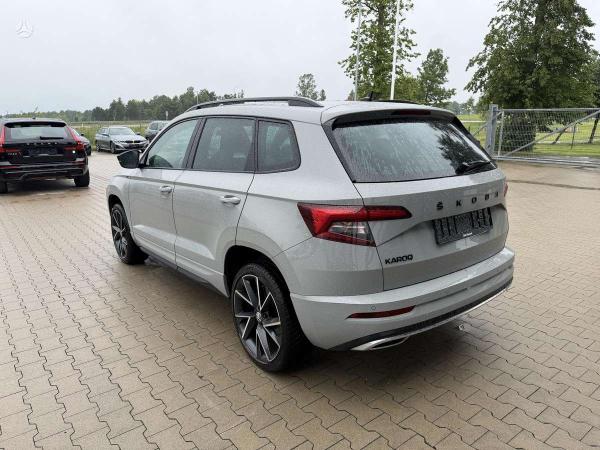 Pelēks Skoda Karoq 2022 Šauļi, ar dzinēja tilpumu 1.50 L un nobraukumu 171 tūkst. km par 19990 €, foto 7 vietnē AUTOMOTO.COM.LV
