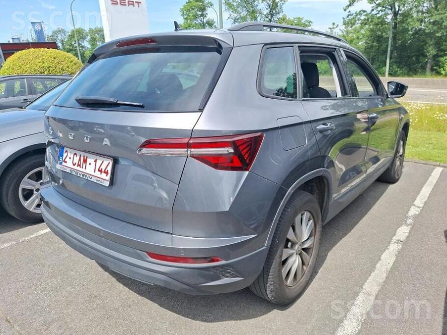 Серый Шкода Karoq 2022 в Огре, объемом двигателя 2.00 л и пробегом 142 тыс. км за 18470 €, фото 5 на AUTOMOTO.COM.LV