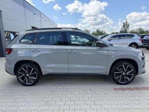 Pelēks Skoda Karoq 2022 Šauļi, ar dzinēja tilpumu 1.50 L un nobraukumu 171 tūkst. km par 19990 €, foto 5 vietnē AUTOMOTO.COM.LV