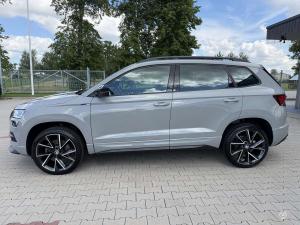 Pelēks Skoda Karoq 2022 Šauļi, ar dzinēja tilpumu 1.50 L un nobraukumu 171 tūkst. km par 19990 €, foto 9 vietnē AUTOMOTO.COM.LV