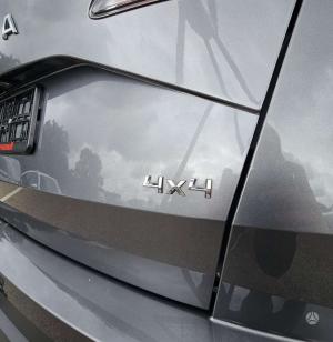 Pelēks Skoda Karoq 2022 Viļņa, ar dzinēja tilpumu 1.97 L un nobraukumu 204 tūkst. km par 19000 €, foto 12 vietnē AUTOMOTO.COM.LV