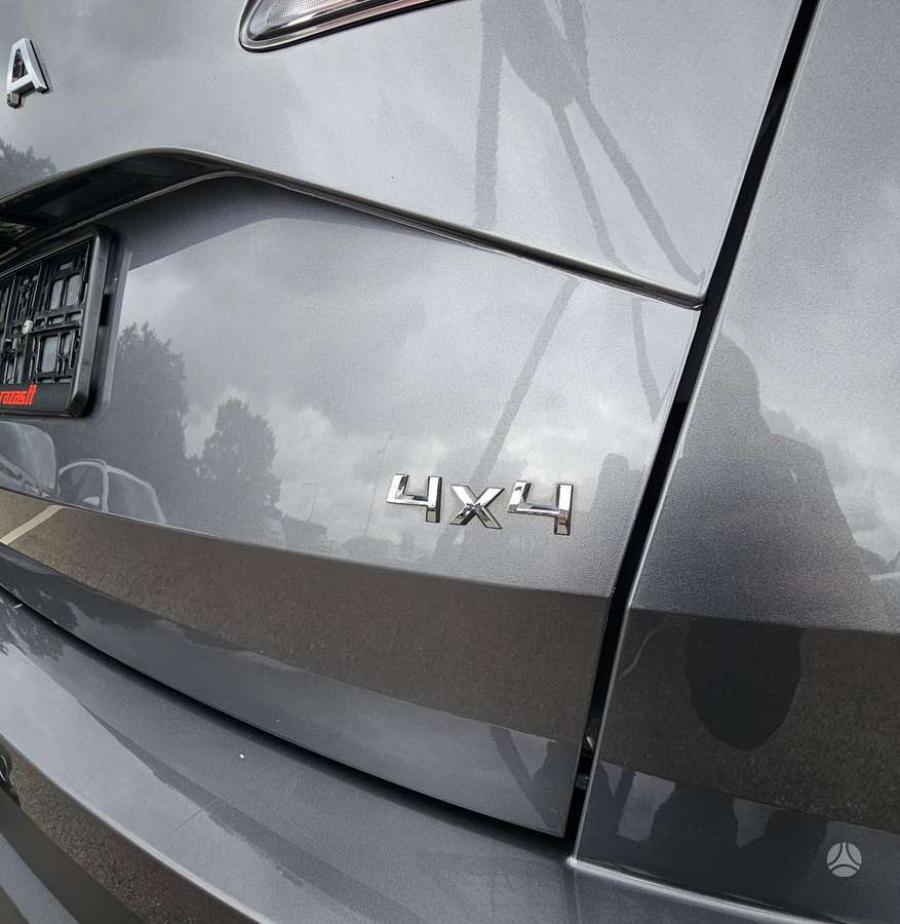 Pelēks Skoda Karoq 2022 Viļņa, ar dzinēja tilpumu 1.97 L un nobraukumu 204 tūkst. km par 19000 €, foto 12 vietnē AUTOMOTO.COM.LV