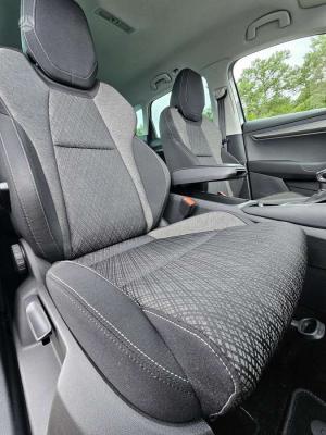 Pelēks Skoda Karoq 2022 Viļņa, ar dzinēja tilpumu 1.97 L un nobraukumu 204 tūkst. km par 19000 €, foto 14 vietnē AUTOMOTO.COM.LV