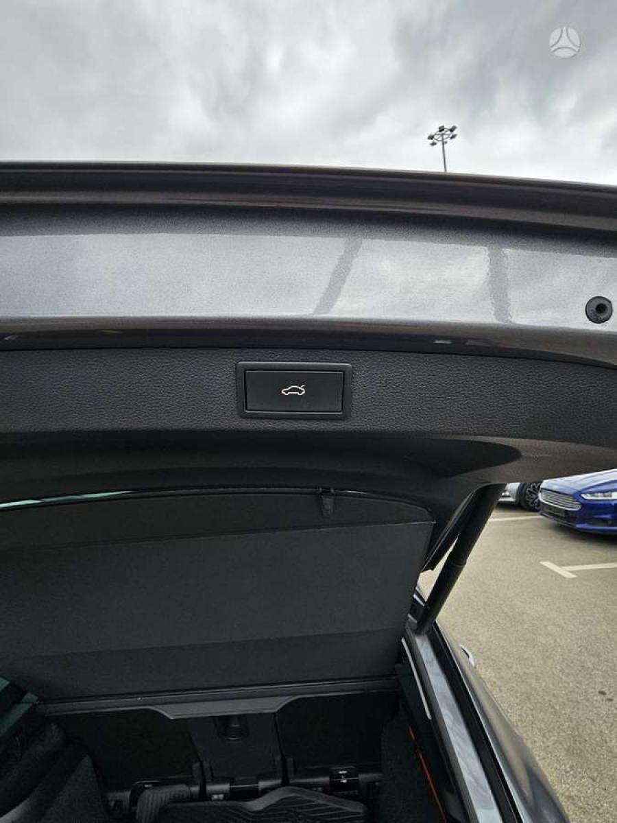 Pelēks Skoda Karoq 2022 Viļņa, ar dzinēja tilpumu 1.97 L un nobraukumu 204 tūkst. km par 19000 €, foto 15 vietnē AUTOMOTO.COM.LV