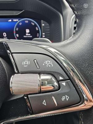Pelēks Skoda Karoq 2022 Viļņa, ar dzinēja tilpumu 1.97 L un nobraukumu 204 tūkst. km par 19000 €, foto 29 vietnē AUTOMOTO.COM.LV