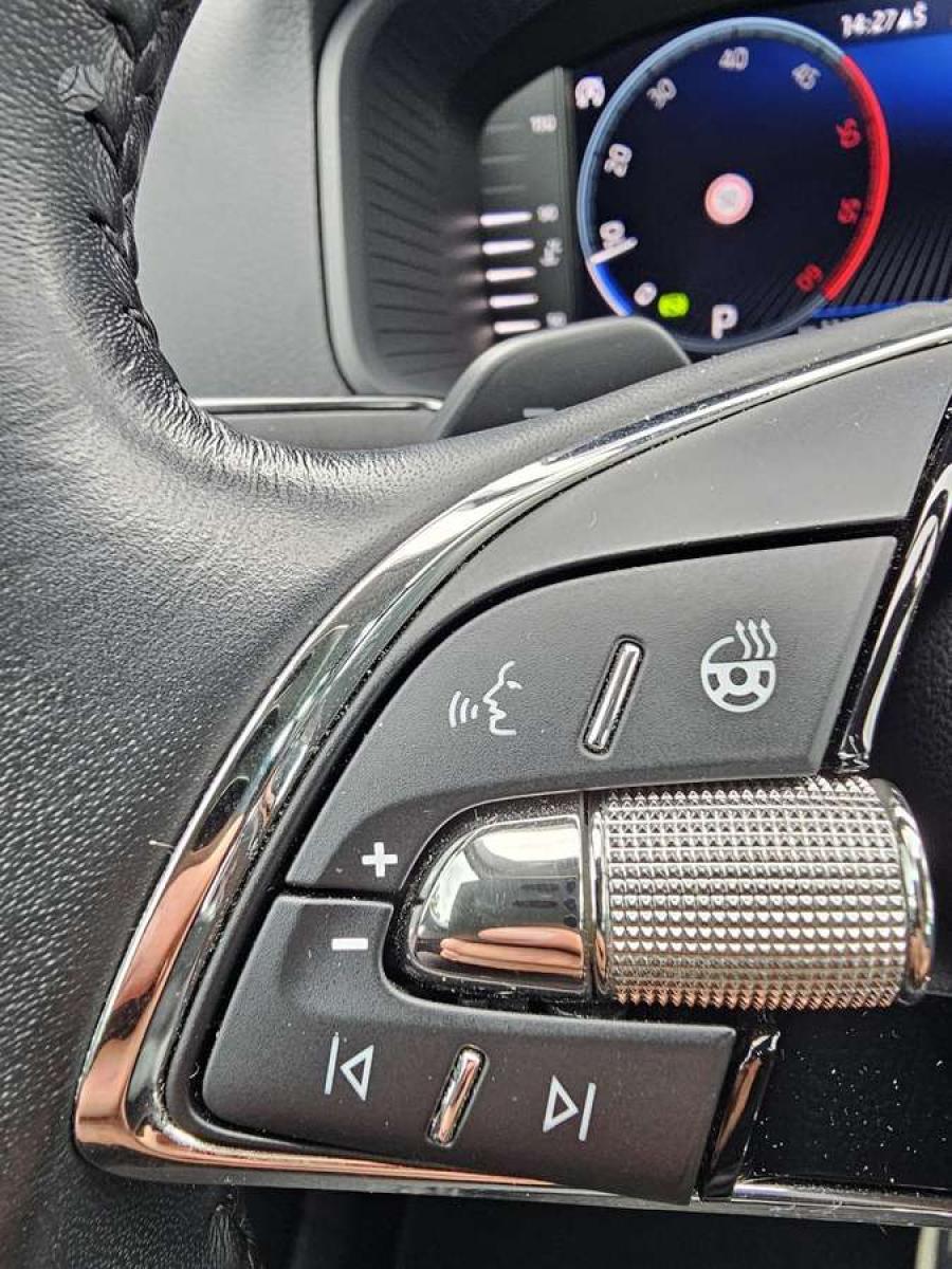 Pelēks Skoda Karoq 2022 Viļņa, ar dzinēja tilpumu 1.97 L un nobraukumu 204 tūkst. km par 19000 €, foto 30 vietnē AUTOMOTO.COM.LV